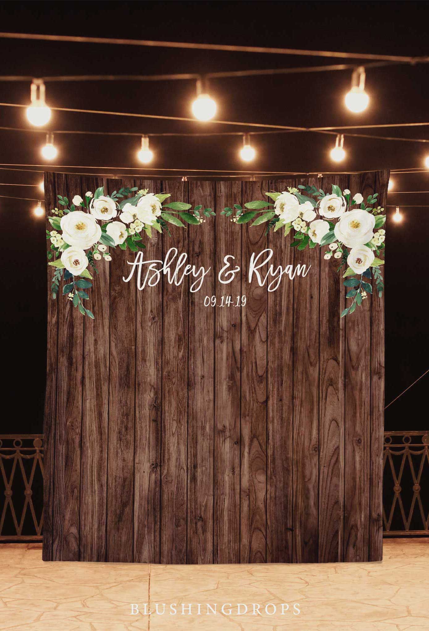  30 DIY Dekorasi Photo Booth Wedding Unik Instagramable
