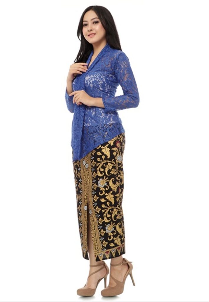 √ 45+ Model Kebaya Bali Modern Brokat Modifikasi Anti Norak!