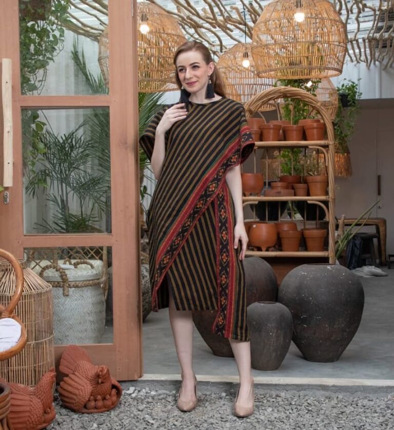 √ 45+ Model Dress Batik Modern Kombinasi Elegan Terbaru 2020