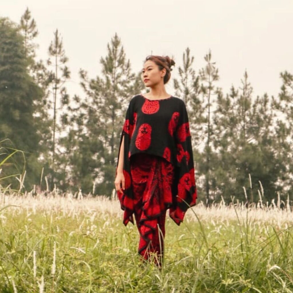 √ 45+ Model Dress Batik Modern Kombinasi Elegan Terbaru 2020