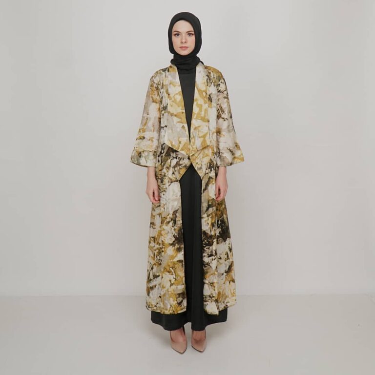 √ 60+ Model Gamis Batik Kombinasi Modern Terbaru 2020