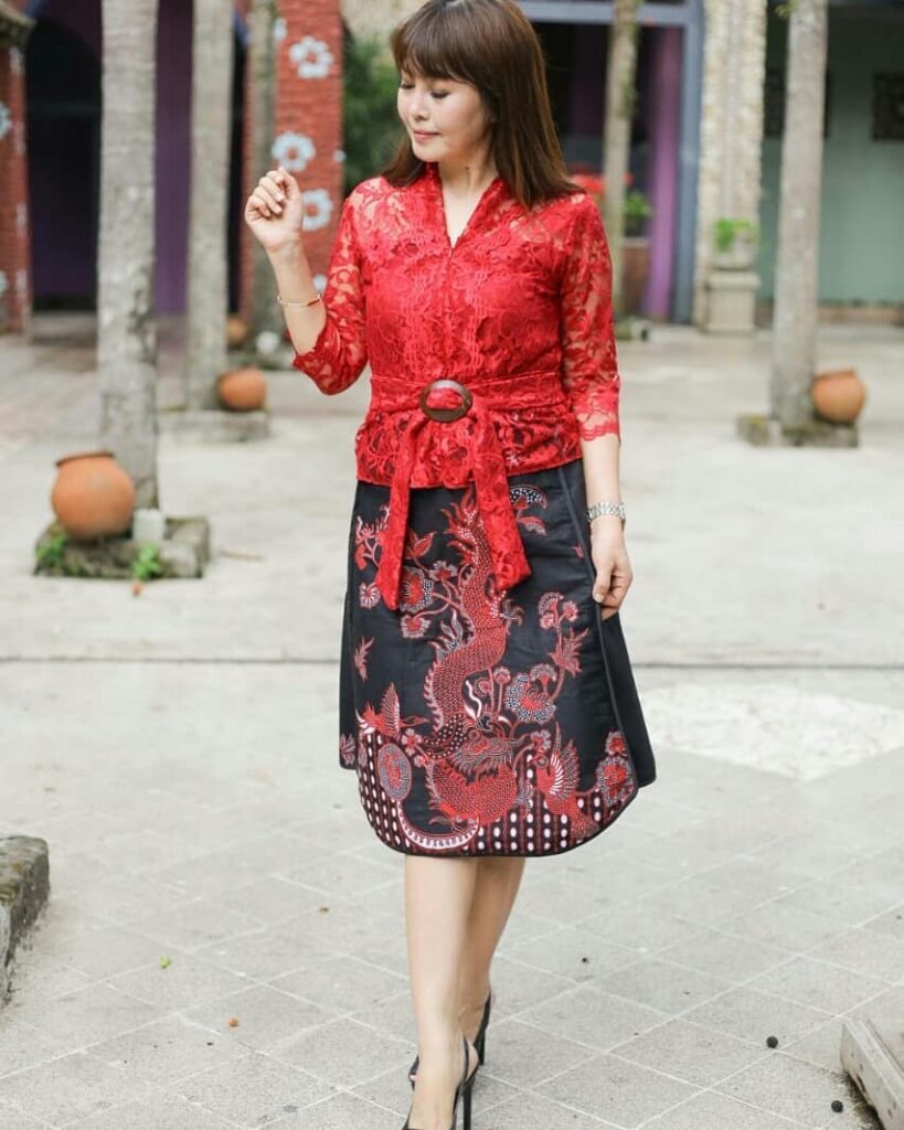 √ 45+ Model Dress Batik Modern Kombinasi Elegan Terbaru 2020