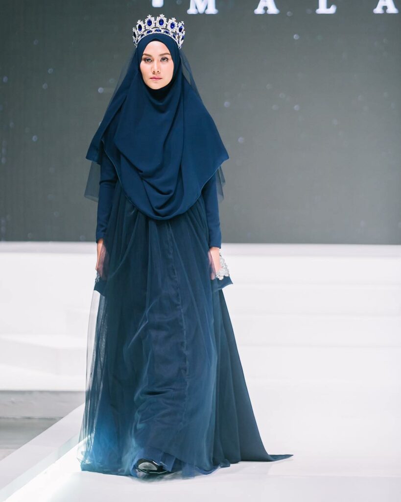 √ 45+ Model Gamis Syar'i Remaja Modern Terbaru 2020