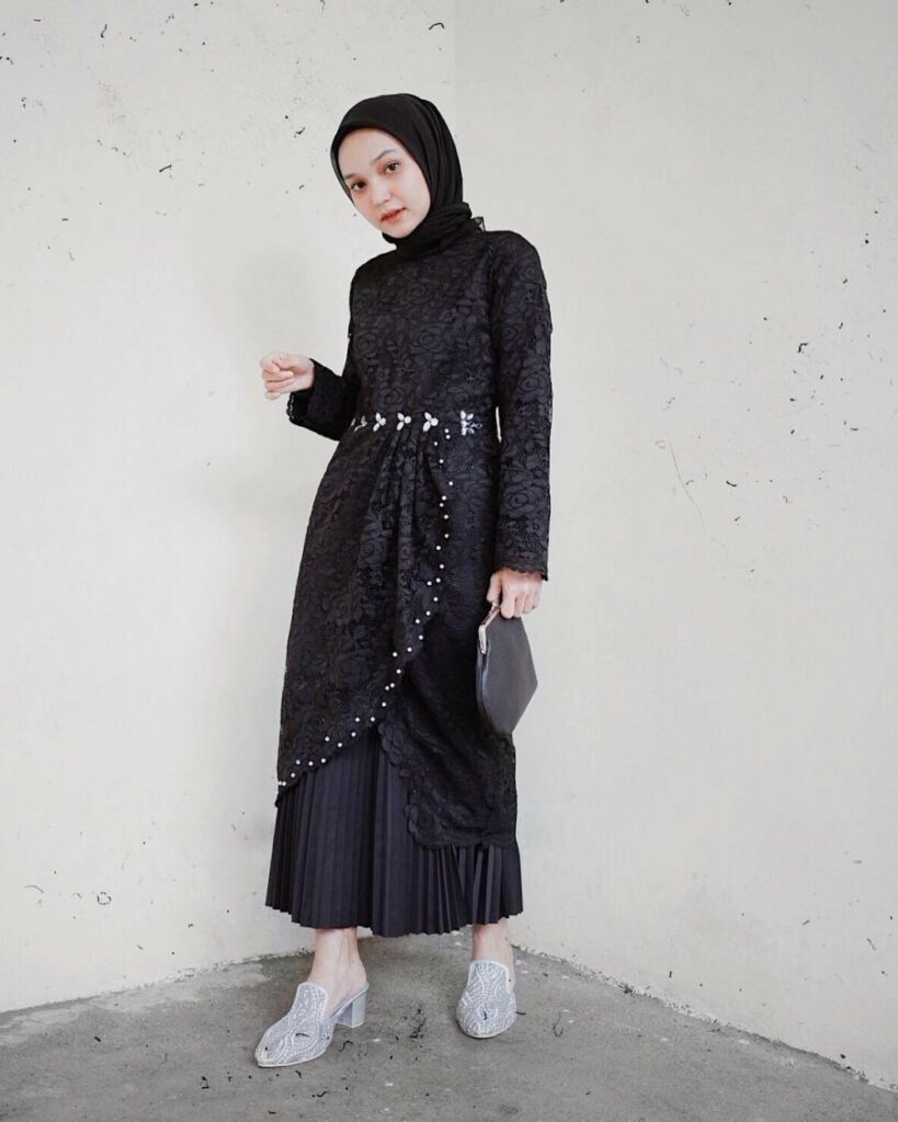 √ 45+ Model Gamis Brokat Kombinasi Modern Terbaru 2020
