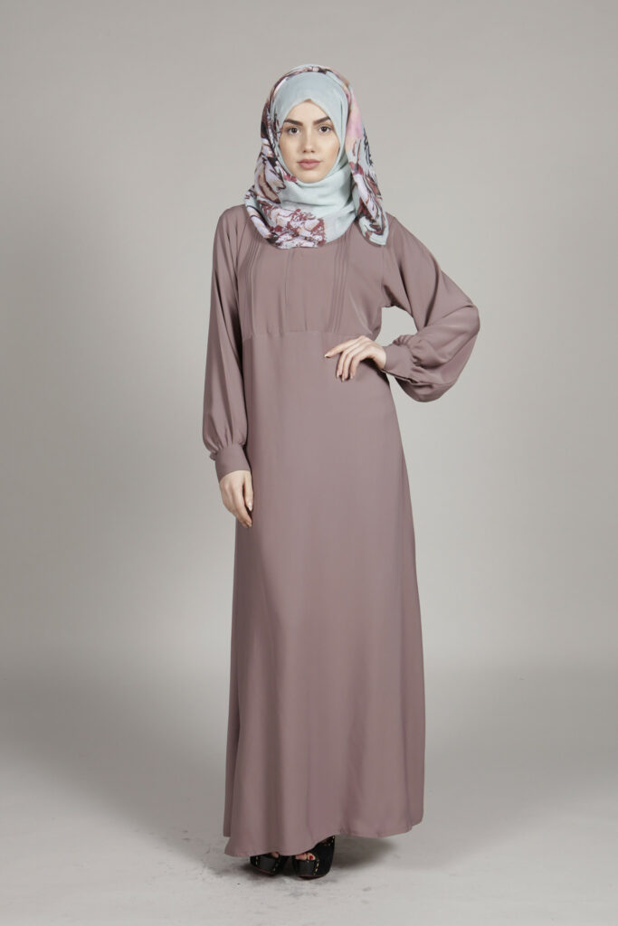 √ 35+ Model Gamis Polos Kombinasi, Syar'i, Katun, Terbaru 2020