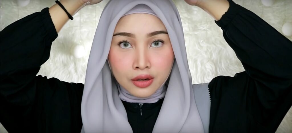 √ 45+ Tutorial Hijab Wisuda Simple, Pashimana, Segiempat Modern