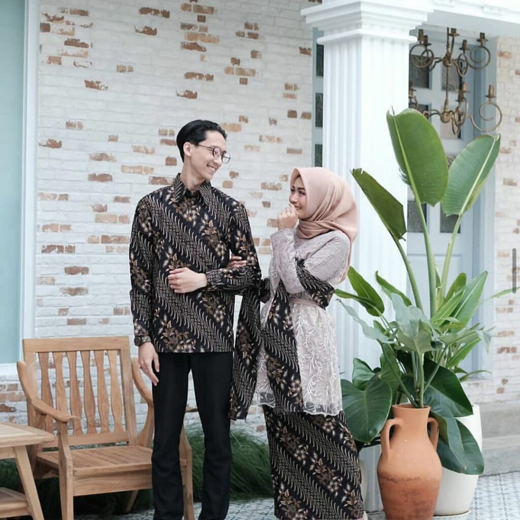 √ 45+ Motif Batik Pekalongan, Sejarah, dan Info Harga Terbaru!