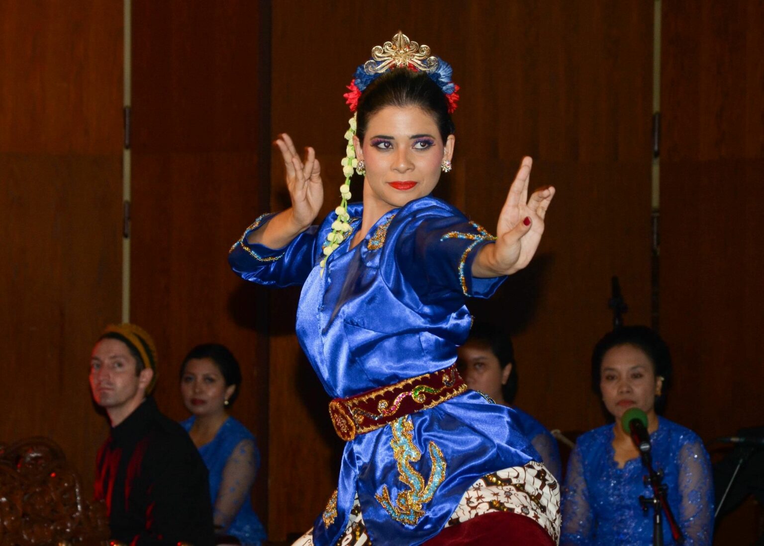 Mengenal 3 Keunikan Tari Jaipong, Tarian Khas Jawa Barat